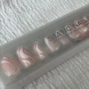 Static Nails | Makeup | Set Of 3 Static Nails Reusable Popon Manicures ...